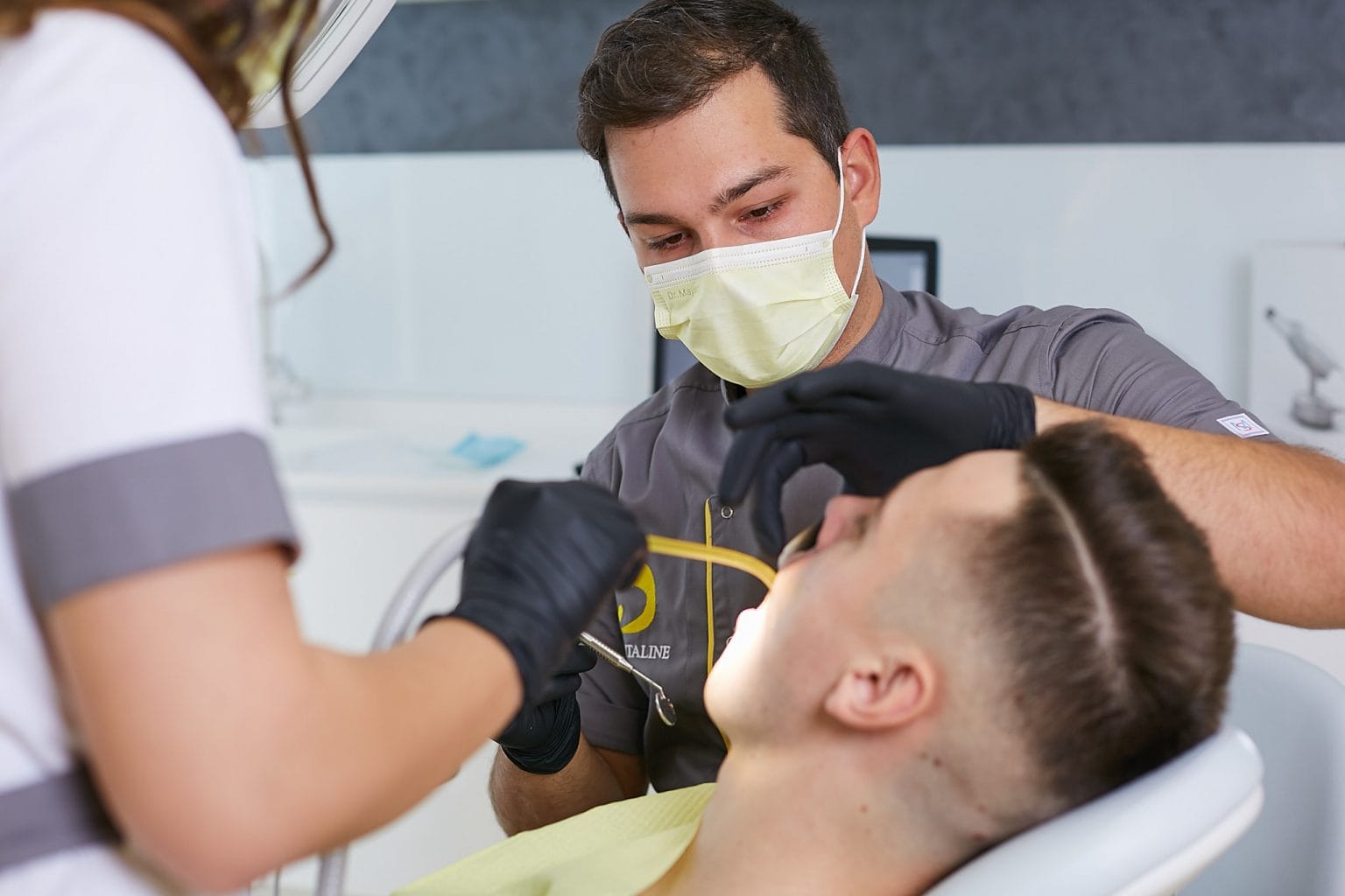 Extractie Dentara Bucuresti - Etape, tipuri, contraindicatii